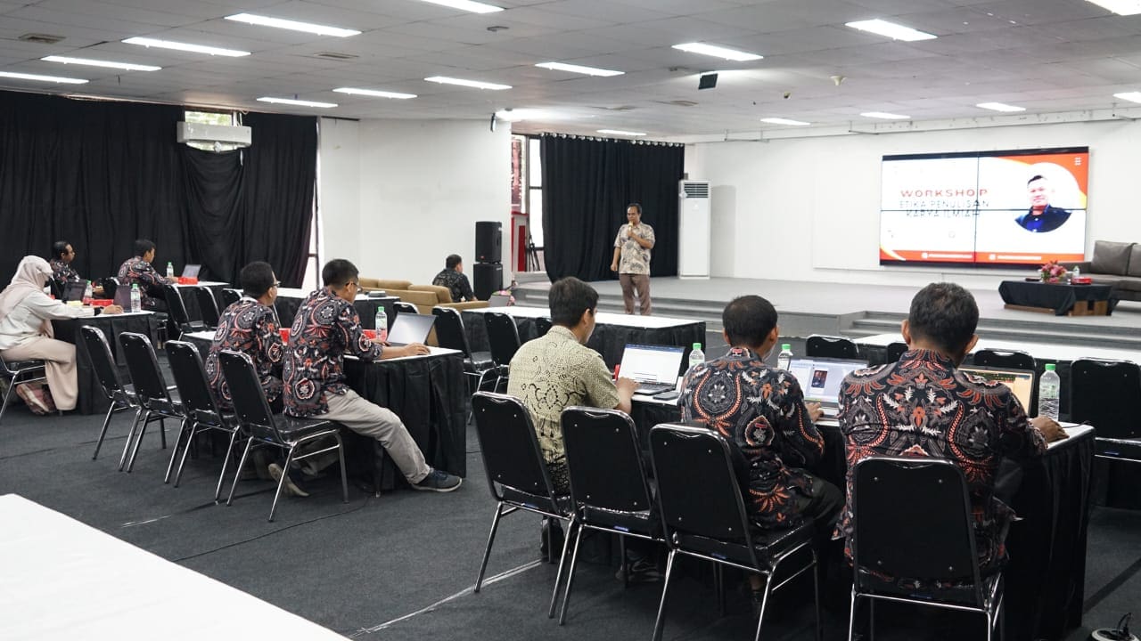 Workshop Telkom University Surabaya: Etika Penulisan Karya Ilmiah